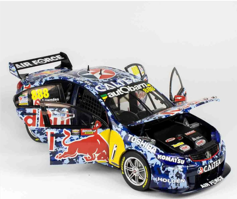 1:18 Craig Lowndes Steven Richards #888 2014 Bathurst 1000 Special Air ...